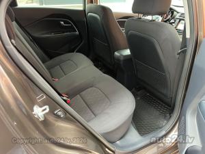 Brown Kia Rio 2015 in Kuressaare, with an engine capacity of 1.40 L and mileage of 57 thousand km for 8890 €, photo 13 on AUTOMOTO.COM.LV