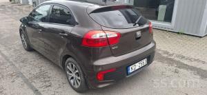 Brown Kia Rio 2015 in Jelgava, with an engine capacity of 1.20 L and mileage of 401 thousand km for 1650 €, photo 4 on AUTOMOTO.COM.LV