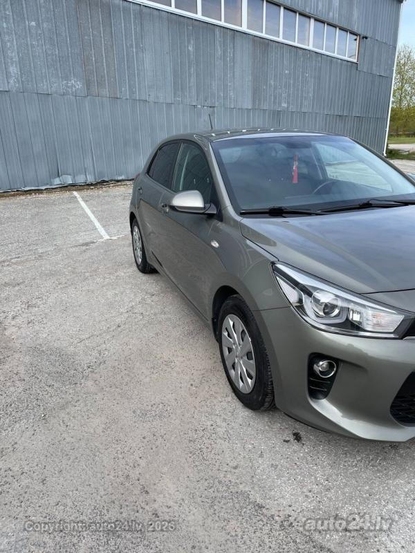 Zaļš Kia Rio 2017 Tallina, ar dzinēja tilpumu 1.20 L un nobraukumu 123 tūkst. km par 6990 €, foto 3 vietnē AUTOMOTO.COM.LV
