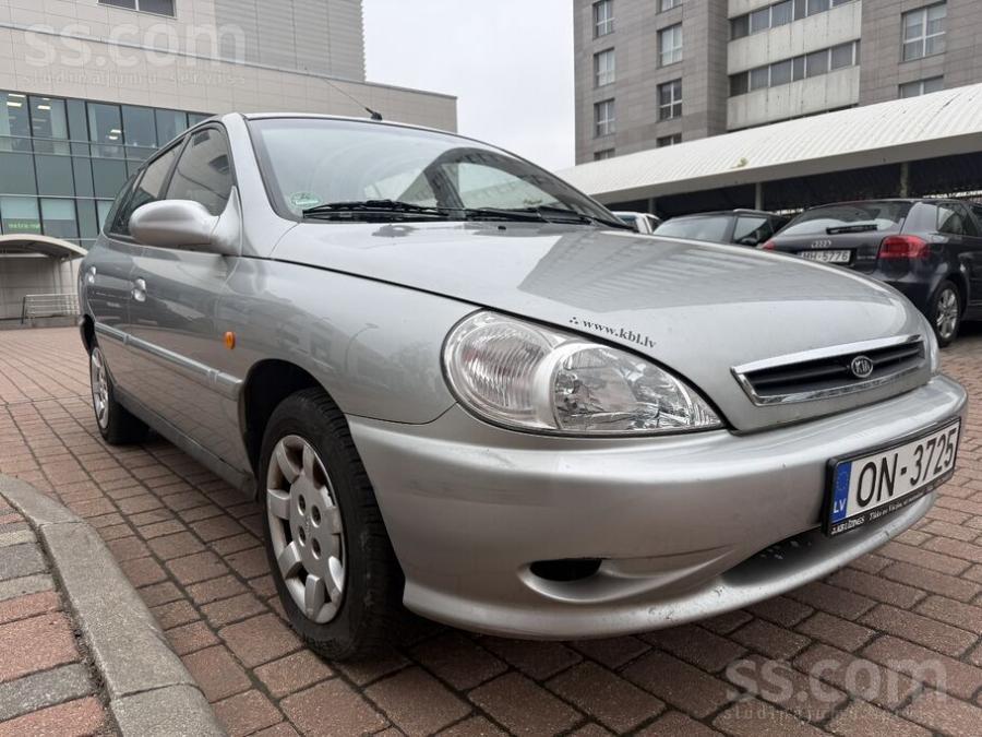 Серый Киа Рио 2002 в Рига, объемом двигателя 1.30 л и пробегом 0 тыс. км за 1600 €, фото 1 на AUTOMOTO.COM.LV