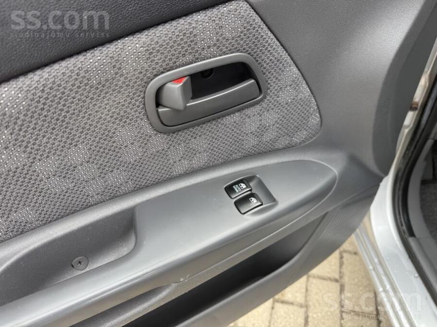Grey Kia Rio 2008 in Talsi, with an engine capacity of 1.50 L and mileage of 104 thousand km for 3000 €, photo 9 on AUTOMOTO.COM.LV