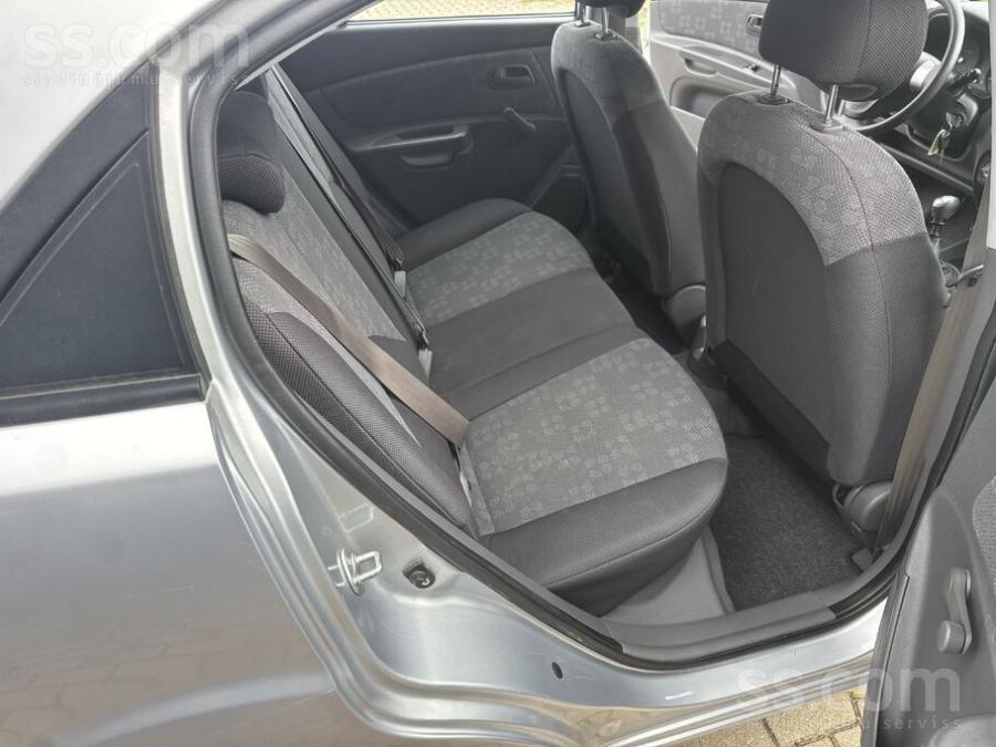 Grey Kia Rio 2008 in Talsi, with an engine capacity of 1.50 L and mileage of 104 thousand km for 3000 €, photo 13 on AUTOMOTO.COM.LV