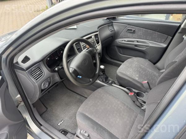 Pelēks Kia Rio 2010 Talsi, ar dzinēja tilpumu 1.50 L un nobraukumu 206 tūkst. km par 3000 €, foto 7 vietnē AUTOMOTO.COM.LV