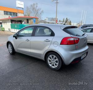 Grey Kia Rio 2012 in Tallinn, with an engine capacity of 1.20 L and mileage of 157 thousand km for 3990 €, photo 4 on AUTOMOTO.COM.LV
