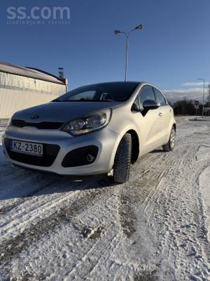 Grey Kia Rio 2013 in Jekabpils, with an engine capacity of 1.10 L and mileage of 257 thousand km for 3000 €, photo  on AUTOMOTO.COM.LV