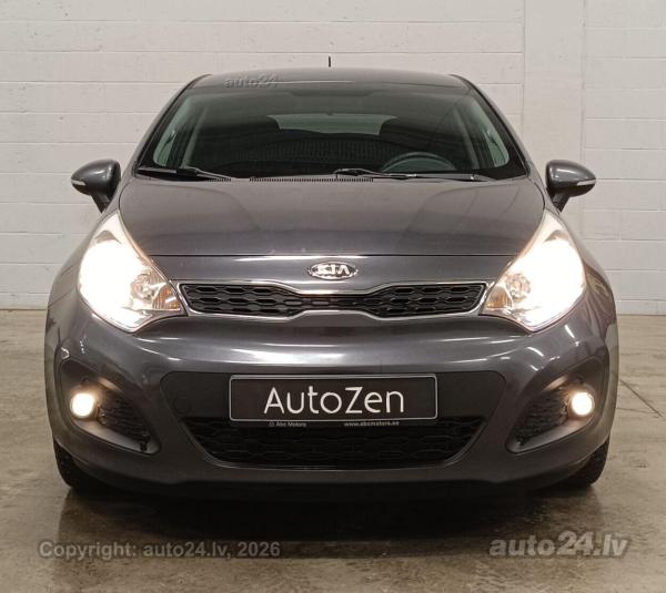 Grey Kia Rio 2013 in Tallinn, with an engine capacity of 1.40 L and mileage of 143 thousand km for 4495 €, photo 2 on AUTOMOTO.COM.LV