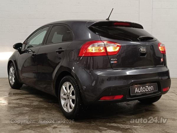 Grey Kia Rio 2013 in Tallinn, with an engine capacity of 1.40 L and mileage of 143 thousand km for 4495 €, photo 6 on AUTOMOTO.COM.LV
