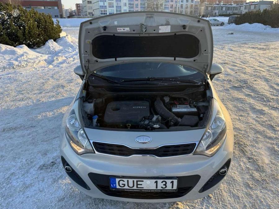 Pelēks Kia Rio 2013 Šauļi, ar dzinēja tilpumu 1.12 L un nobraukumu 192 tūkst. km par 2700 €, foto 5 vietnē AUTOMOTO.COM.LV
