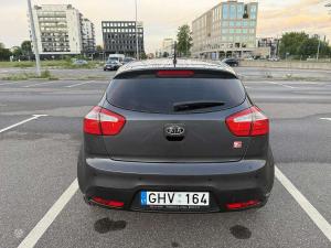 Grey Kia Rio 2013 in Vilnius, with an engine capacity of 1.25 L and mileage of 114 thousand km for 3600 €, photo 9 on AUTOMOTO.COM.LV