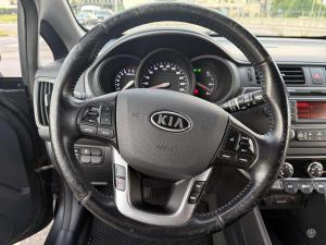 Grey Kia Rio 2013 in Vilnius, with an engine capacity of 1.25 L and mileage of 114 thousand km for 3600 €, photo 11 on AUTOMOTO.COM.LV