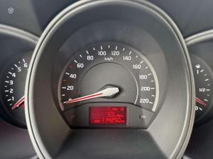 Grey Kia Rio 2013 in Vilnius, with an engine capacity of 1.25 L and mileage of 114 thousand km for 3600 €, photo 13 on AUTOMOTO.COM.LV