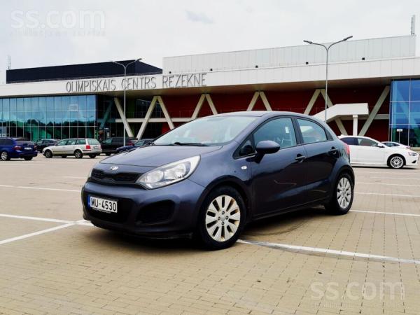 Pelēks Kia Rio 2014 Rēzekne, ar dzinēja tilpumu 1.10 L un nobraukumu 340 tūkst. km par 2550 €, foto 1 vietnē AUTOMOTO.COM.LV