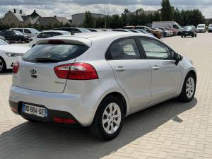 Grey Kia Rio 2014 in Taurage, with an engine capacity of 1.12 L and mileage of 216 thousand km for 2700 €, photo 4 on AUTOMOTO.COM.LV