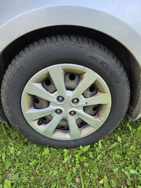 Pelēks Kia Rio 2014 Kauņa, ar dzinēja tilpumu 1.12 L un nobraukumu 195 tūkst. km par 2900 €, foto 5 vietnē AUTOMOTO.COM.LV