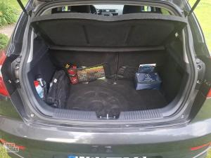 Grey Kia Rio 2015 in Vilnius, with an engine capacity of 1.40 L and mileage of 183 thousand km for 3500 €, photo 8 on AUTOMOTO.COM.LV