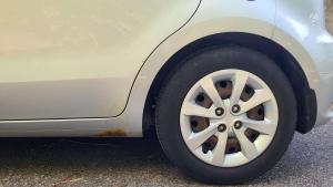 Grey Kia Rio 2015 in Vilnius, with an engine capacity of 1.12 L and mileage of 174 thousand km for 2150 €, photo 8 on AUTOMOTO.COM.LV