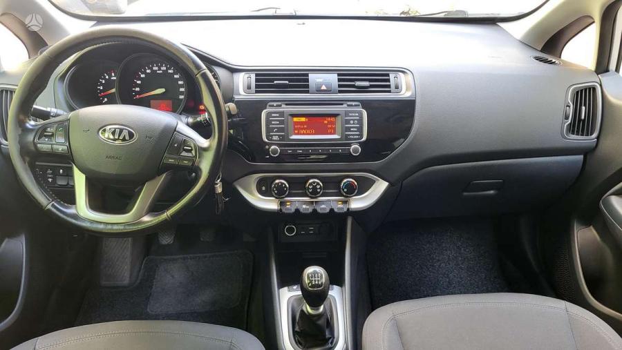 Grey Kia Rio 2015 in Vilnius, with an engine capacity of 1.12 L and mileage of 174 thousand km for 2150 €, photo 12 on AUTOMOTO.COM.LV