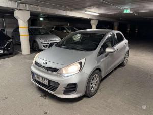 Grey Kia Rio 2016 in Kaunas, with an engine capacity of 1.12 L and mileage of 360 thousand km for 3200 €, photo 3 on AUTOMOTO.COM.LV