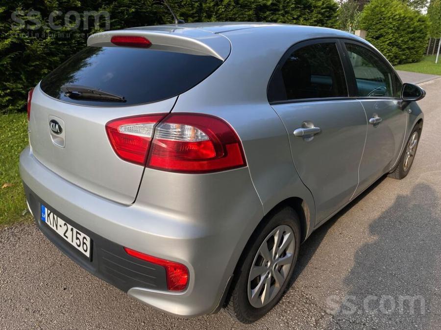 Pelēks Kia Rio 2016 Rīga, ar dzinēja tilpumu 1.20 L un nobraukumu 100 tūkst. km par 4900 €, foto 3 vietnē AUTOMOTO.COM.LV