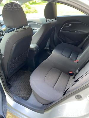 Pelēks Kia Rio 2016 Rīga, ar dzinēja tilpumu 1.20 L un nobraukumu 100 tūkst. km par 4900 €, foto 5 vietnē AUTOMOTO.COM.LV