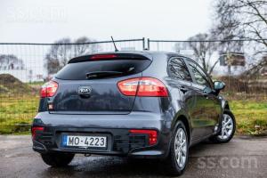 Pelēks Kia Rio 2017 Rīga, ar dzinēja tilpumu 1.20 L un nobraukumu 89 tūkst. km par 6990 €, foto 7 vietnē AUTOMOTO.COM.LV