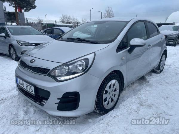 Grey Kia Rio 2017 in Tallinn, with an engine capacity of 1.10 L and mileage of 119 thousand km for 5990 €, photo 1 on AUTOMOTO.COM.LV