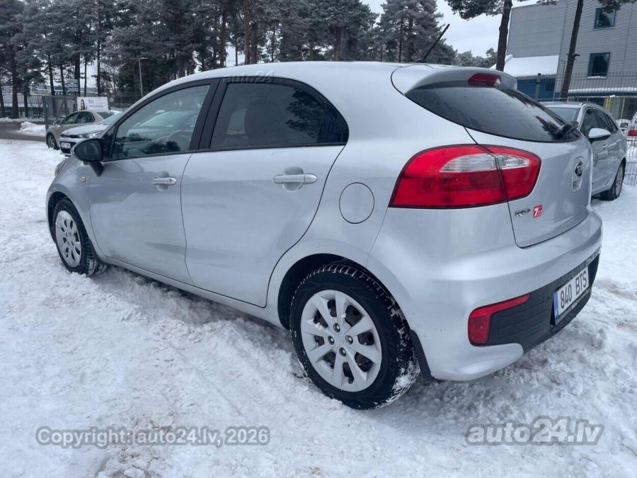 Pelēks Kia Rio 2017 Tallina, ar dzinēja tilpumu 1.10 L un nobraukumu 119 tūkst. km par 5990 €, foto 4 vietnē AUTOMOTO.COM.LV