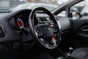 Grey Kia Rio 2017 in Riga, with an engine capacity of 1.20 L and mileage of 89 thousand km for 6990 €, photo 13 on AUTOMOTO.COM.LV