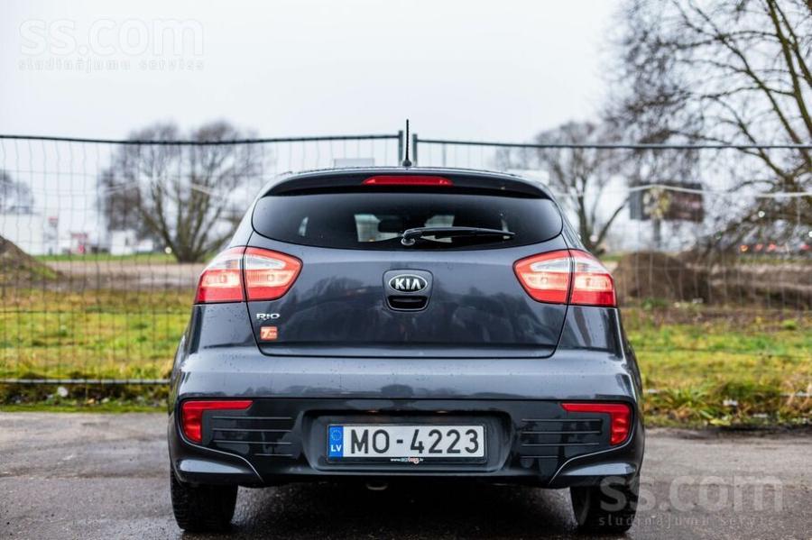 Pelēks Kia Rio 2017 Rīga, ar dzinēja tilpumu 1.20 L un nobraukumu 89 tūkst. km par 6990 €, foto 9 vietnē AUTOMOTO.COM.LV