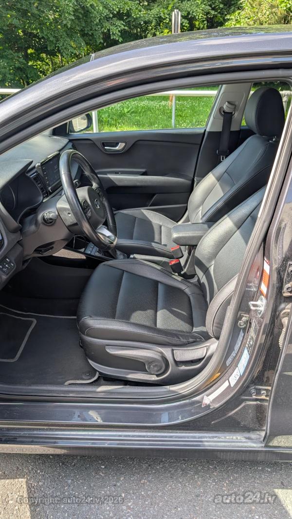 Pelēks Kia Rio 2017 Keila, ar dzinēja tilpumu 1.40 L un nobraukumu 83 tūkst. km par 8000 €, foto 6 vietnē AUTOMOTO.COM.LV