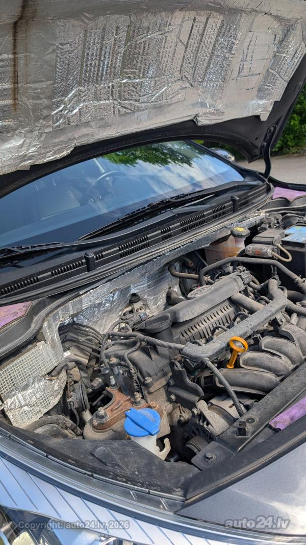 Pelēks Kia Rio 2017 Keila, ar dzinēja tilpumu 1.40 L un nobraukumu 83 tūkst. km par 8000 €, foto 9 vietnē AUTOMOTO.COM.LV