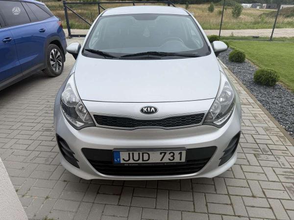 Pelēks Kia Rio 2017 Viļņa, ar dzinēja tilpumu 1.12 L un nobraukumu 163 tūkst. km par 4000 €, foto 1 vietnē AUTOMOTO.COM.LV