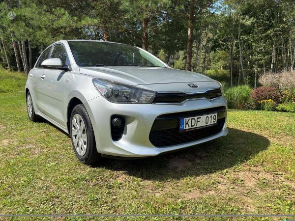 Pelēks Kia Rio 2017 Viļņa, ar dzinēja tilpumu 1.25 L un nobraukumu 85 tūkst. km par 6600 €, foto  vietnē AUTOMOTO.COM.LV