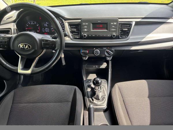 Grey Kia Rio 2017 in Vilnius, with an engine capacity of 1.25 L and mileage of 85 thousand km for 6600 €, photo 8 on AUTOMOTO.COM.LV