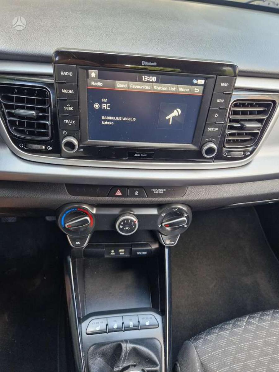 Pelēks Kia Rio 2018 Viļņa, ar dzinēja tilpumu 1.40 L un nobraukumu 248 tūkst. km par 5500 €, foto 14 vietnē AUTOMOTO.COM.LV
