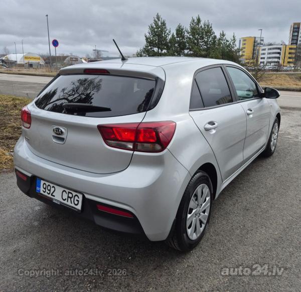 Pelēks Kia Rio 2019 Tallina, ar dzinēja tilpumu 1.20 L un nobraukumu 106 tūkst. km par 7990 €, foto 3 vietnē AUTOMOTO.COM.LV