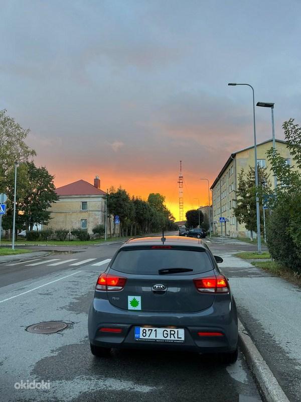 Grey Kia Rio 2021 in Tallinn, with an engine capacity of 1.20 L and mileage of 50 thousand km for 10000 €, photo 7 on AUTOMOTO.COM.LV