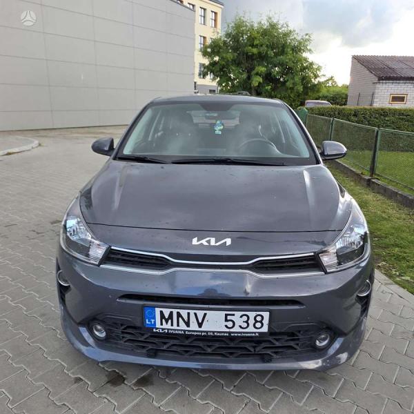 Grey Kia Rio 2023 in Kaunas, with an engine capacity of 1.20 L and mileage of 48 thousand km for 11500 €, photo 6 on AUTOMOTO.COM.LV