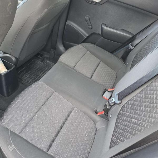 Grey Kia Rio 2023 in Kaunas, with an engine capacity of 1.20 L and mileage of 48 thousand km for 11500 €, photo 7 on AUTOMOTO.COM.LV