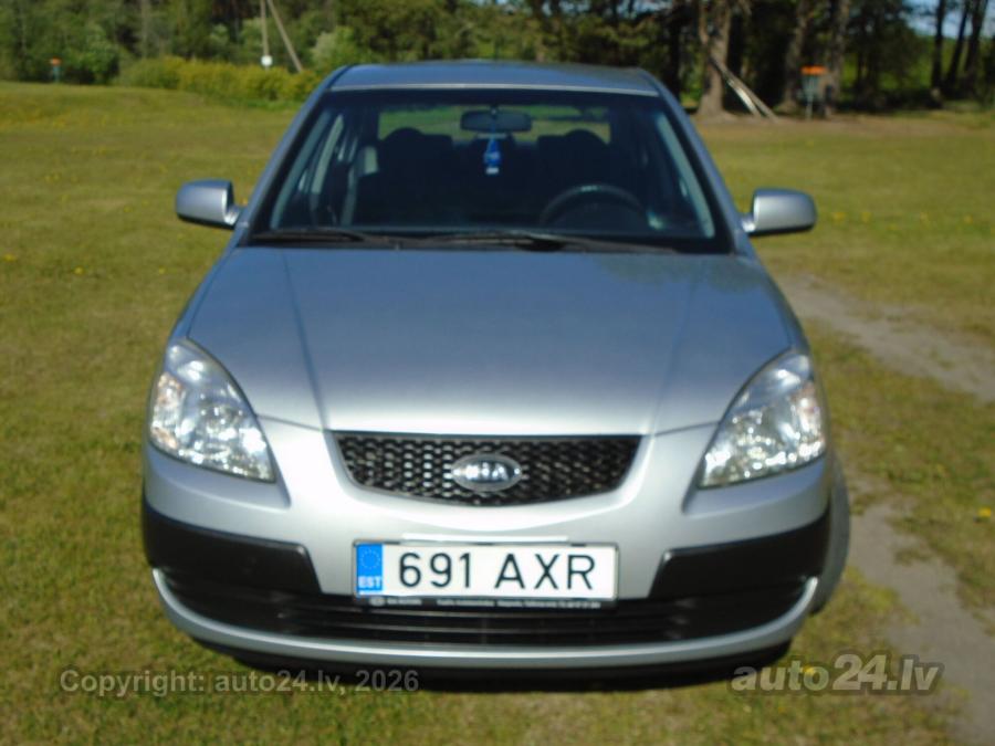 Grey Kia Rio 2006 in Tallinn, with an engine capacity of 1.40 L and mileage of 176 thousand km for 2500 €, photo 12 on AUTOMOTO.COM.LV