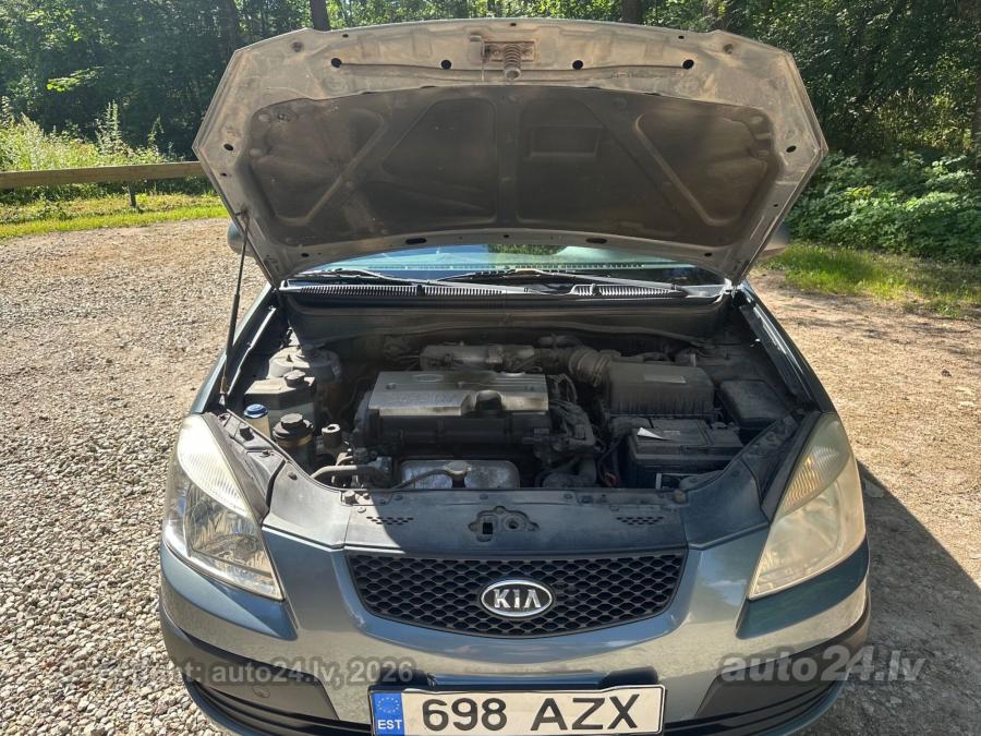 Pelēks Kia Rio 2007 Tallina, ar dzinēja tilpumu 1.40 L un nobraukumu 155 tūkst. km par 1600 €, foto 8 vietnē AUTOMOTO.COM.LV