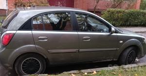 Pelēks Kia Rio 2011 Rīga, ar dzinēja tilpumu 1.50 L un nobraukumu 267 tūkst. km par 1450 €, foto 5 vietnē AUTOMOTO.COM.LV