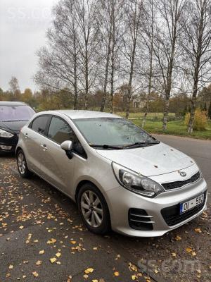 Pelēks Kia Rio 2016 Liepāja, ar dzinēja tilpumu 1.40 L un nobraukumu 27 tūkst. km par 8500 €, foto 5 vietnē AUTOMOTO.COM.LV