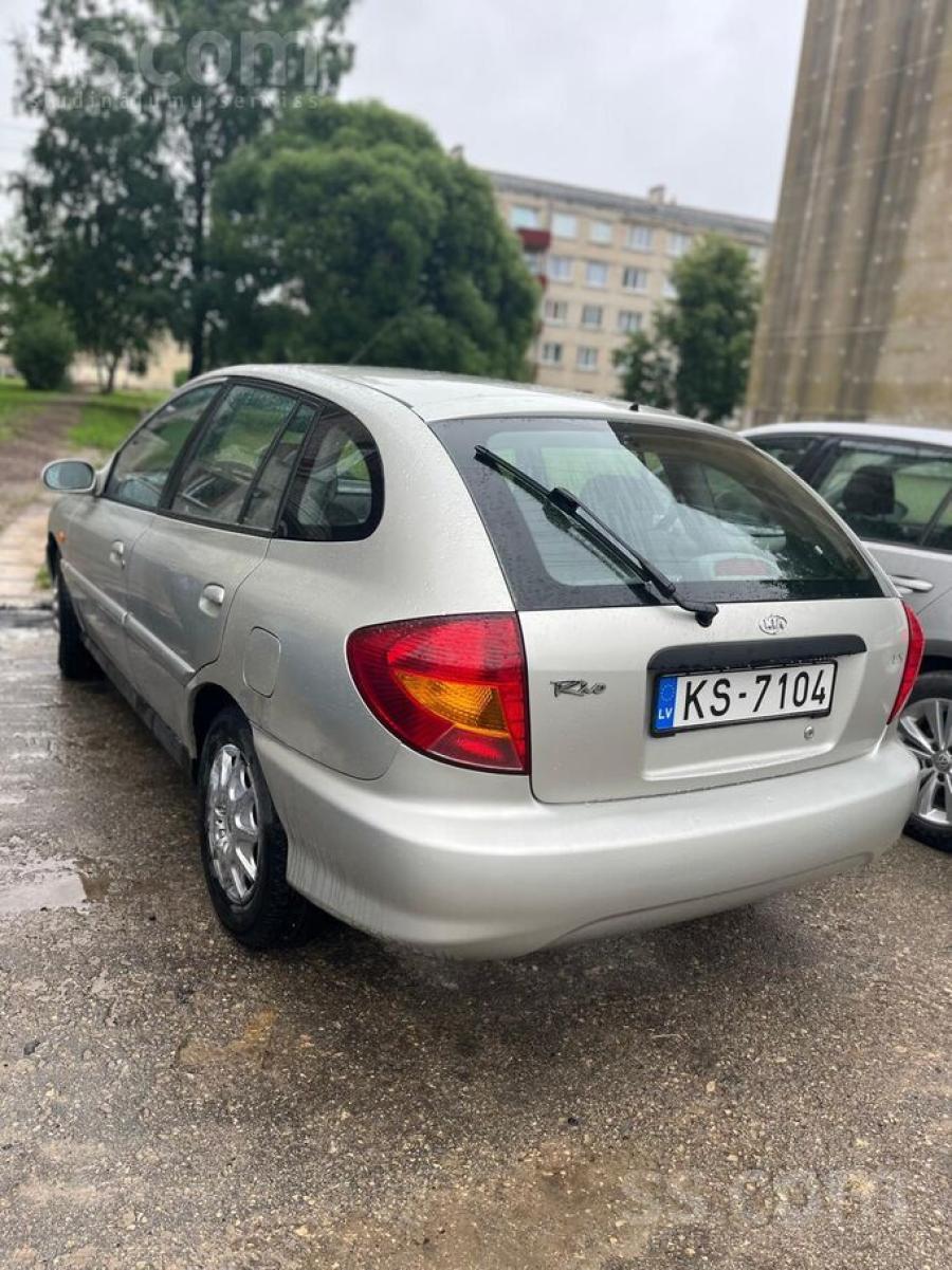 Pelēks Kia Rio 2002 Aizkraukle, ar dzinēja tilpumu 1.60 L un nobraukumu 153 tūkst. km par 820 €, foto 5 vietnē AUTOMOTO.COM.LV