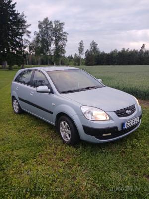 Kia Rio 2005 Narva, ar dzinēja tilpumu 1.40 L un nobraukumu 133 tūkst. km par 2200 €, foto  vietnē AUTOMOTO.COM.LV