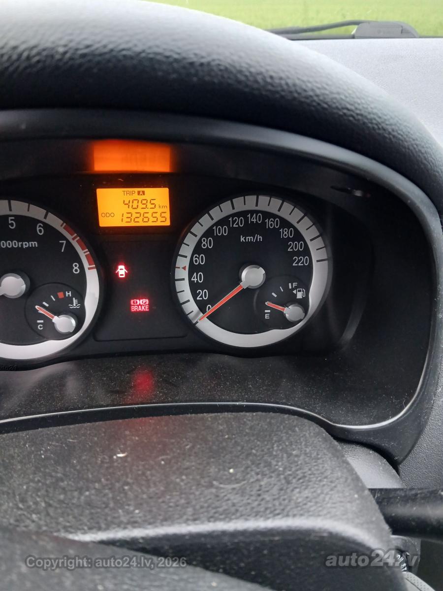 Kia Rio 2005 in Narva, with an engine capacity of 1.40 L and mileage of 133 thousand km for 2200 €, photo 5 on AUTOMOTO.COM.LV