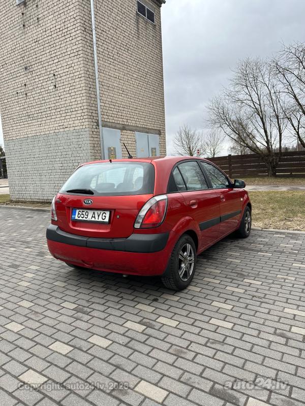 Kia Rio 2007 in Tartu, with an engine capacity of 1.40 L and mileage of 211 thousand km for 999 €, photo 4 on AUTOMOTO.COM.LV
