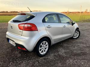 Kia Rio 2013 in Talsi, with an engine capacity of 1.20 L and mileage of 299 thousand km for 2500 €, photo 3 on AUTOMOTO.COM.LV