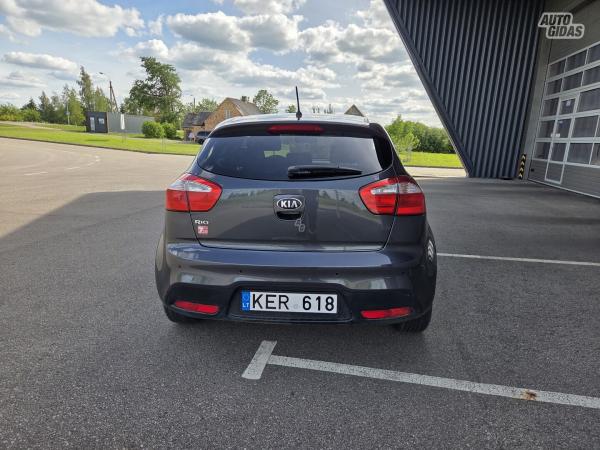 Kia Rio 2013 Viļņa, ar dzinēja tilpumu 1.40 L un nobraukumu 128 tūkst. km par 3950 €, foto 5 vietnē AUTOMOTO.COM.LV