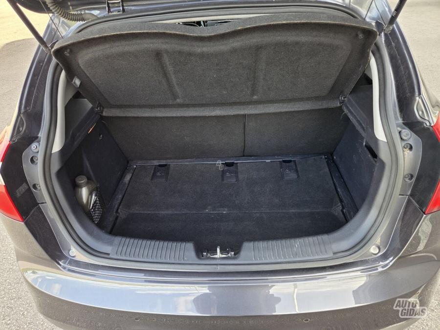 Kia Rio 2013 Viļņa, ar dzinēja tilpumu 1.40 L un nobraukumu 128 tūkst. km par 3950 €, foto 12 vietnē AUTOMOTO.COM.LV
